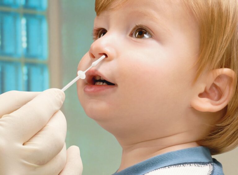 FLOQSwabs® Flocked Swabs | COPAN