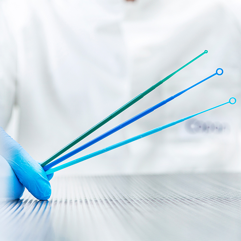 Plastic Inoculating Loops, Needles & Spreaders | COPAN