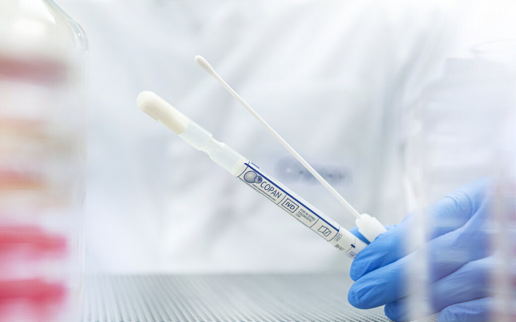 Sample Collection & Transport Kits | COPAN