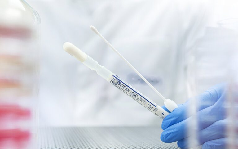 Sample Collection & Transport Kits | COPAN